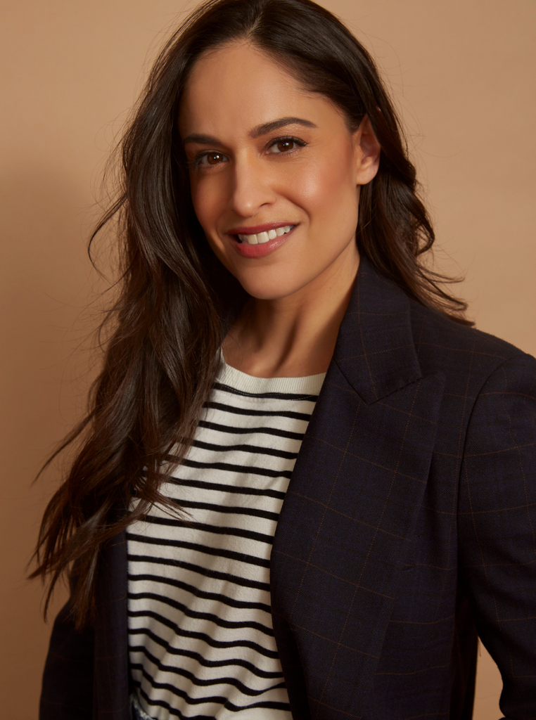 Sandra V.